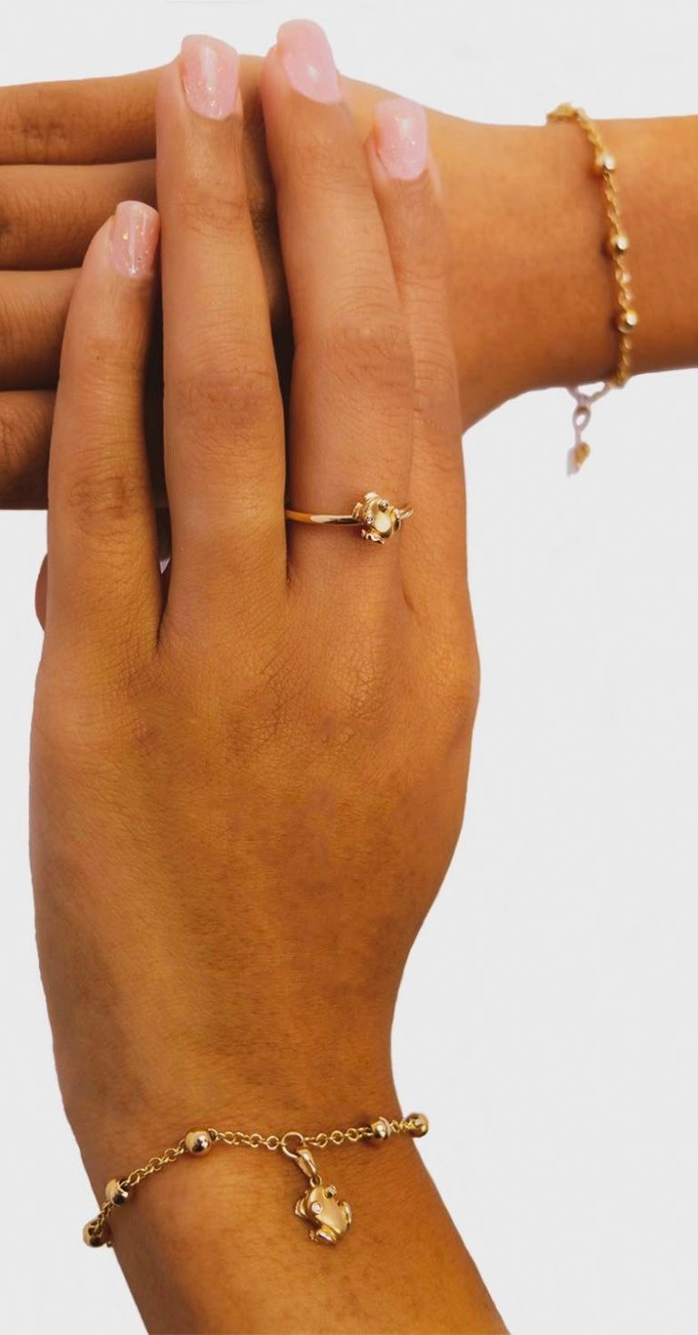 14K Gold Coquí Tree Frog Petite Ring with Diamond Eyes